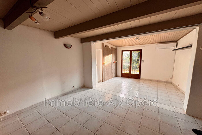 Appartement à louer - Gardanne, Montaiguet - 2 pièces - 1 chambre