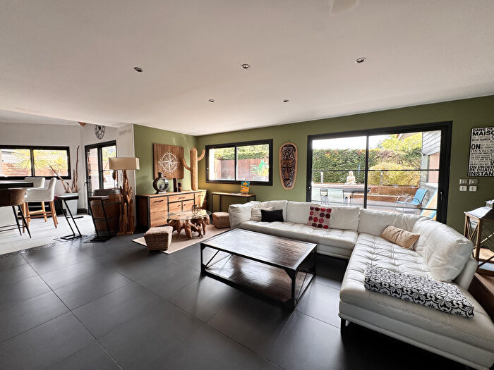 Maison à vendre - Messanges - 12 pièces - 8 chambres