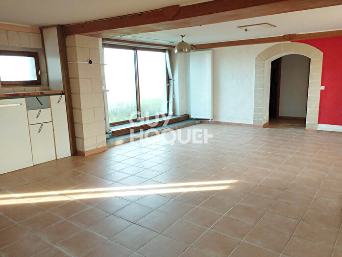 Maison 6 pièces à Villiers-Saint-Georges, à vendre