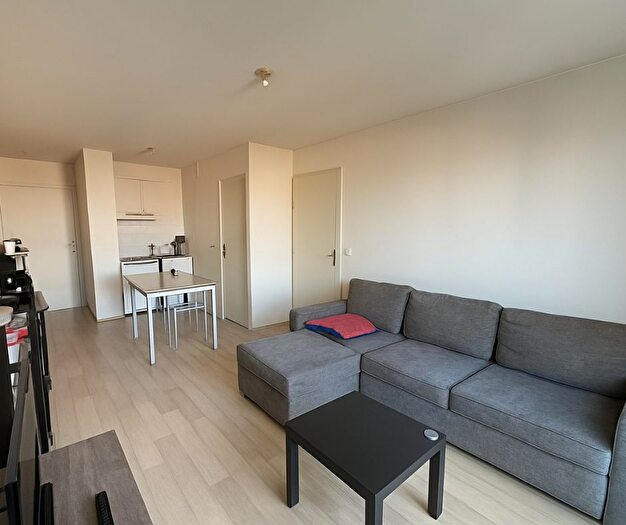 Appartement à vendre - Tours, Giraudeau - 2 pièces - 1 chambre