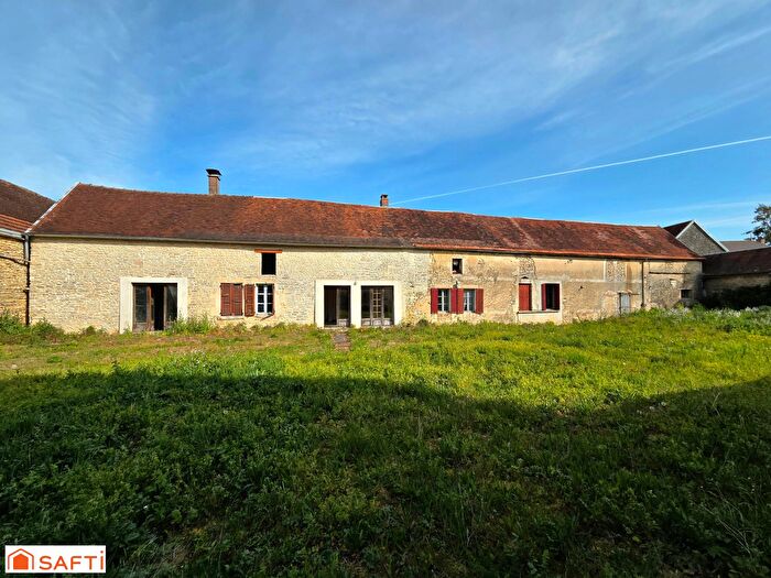 Maison 6 pièces à vendre à Balnot-la-Grange