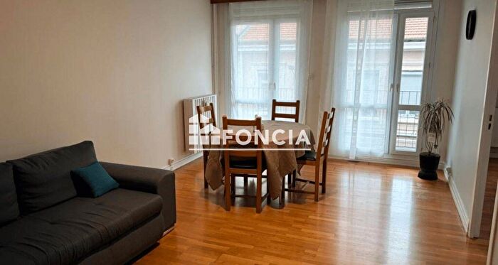 Le Bernay-Valfuret-La Rivière, Saint-Étienne - Appartement 3 pièces à louer