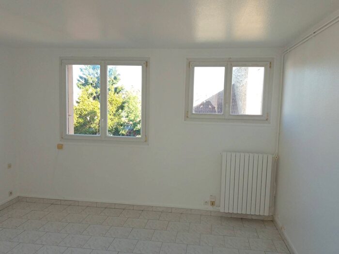 Appartement à louer - Nord, Vaires-sur-Marne - 1 pièce