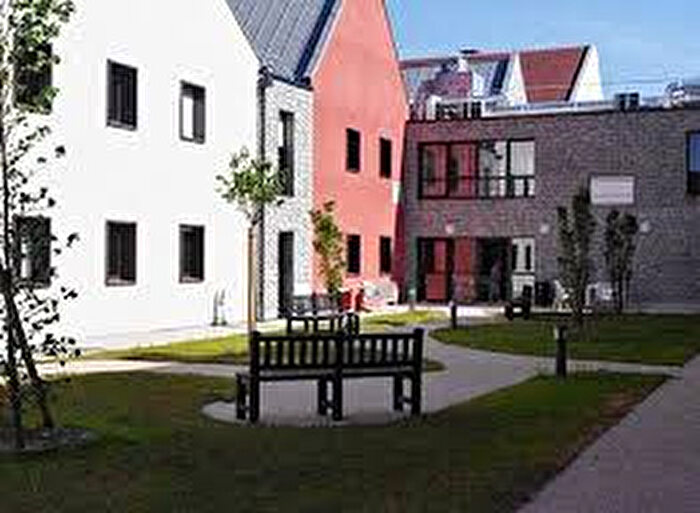 Appartement à vendre - Saint-Denis-de-lHôtel - 1 pièce