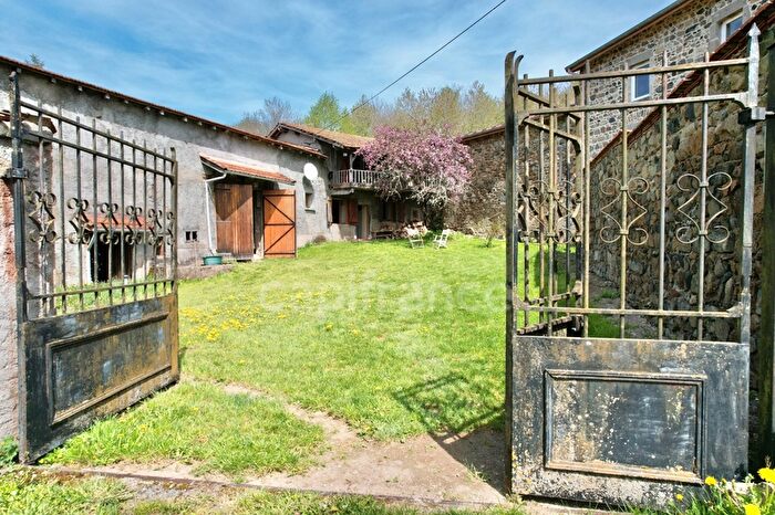 Maison à vendre - Saint-Romain-dUrfé - 5 pièces - 3 chambres