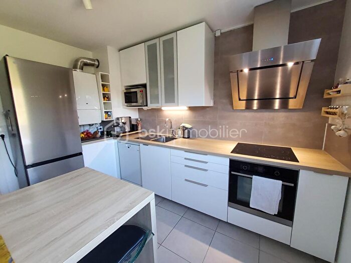 Appartement à vendre - Eybens - 2 pièces - 1 chambre