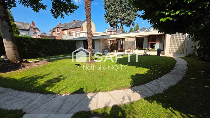 Maison 6 pièces à Saint-Quentin, Europe, Rémicourt, à vendre