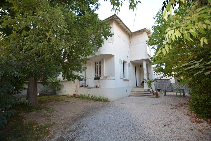 Maison à louer - Minimes, Toulouse - 4 pièces - 3 chambres