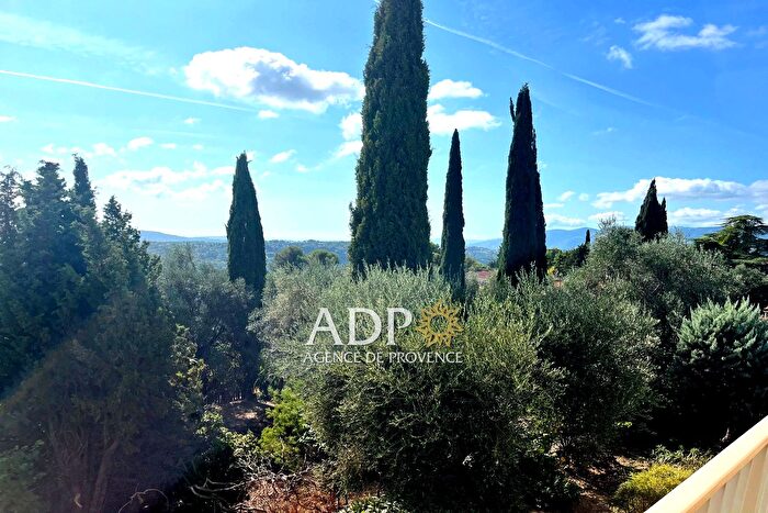 Appartement à vendre - Grasse, Saint-Claude - 5 pièces - 3 chambres