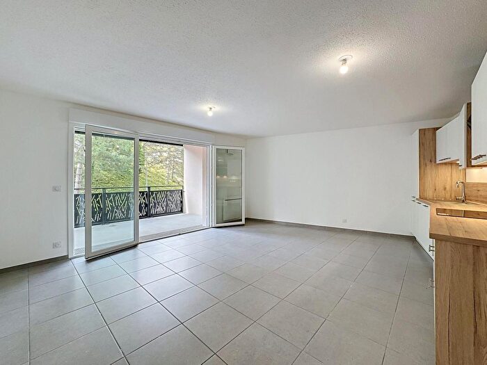 Appartement 3 pièces à louer - Rodez, Saint-Eloi, Camonil