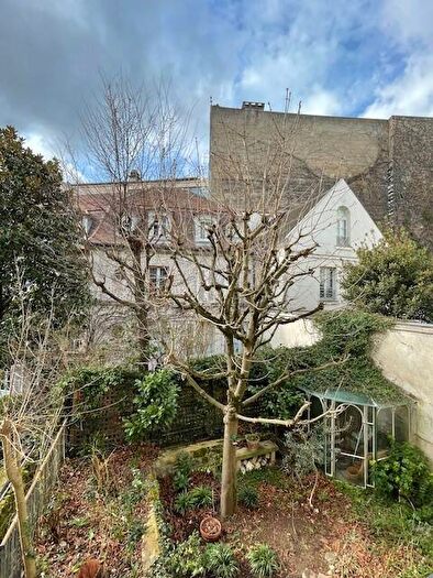 Appartement à louer - Val de Grace, Paris ème arrondissement - 2 pièces - 1 chambre