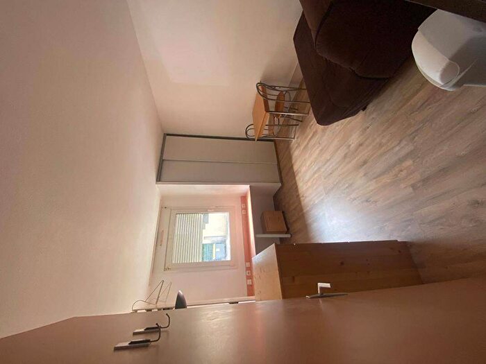 Appartement à louer - Gare-Peloux Mail-Citadelle, Bourg-en-Bresse - 1 pièce