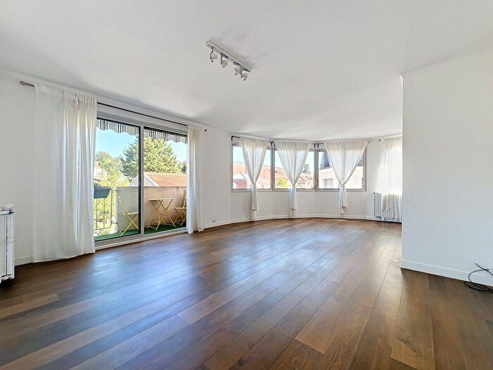 Appartement 4 pièces à Garches, à louer