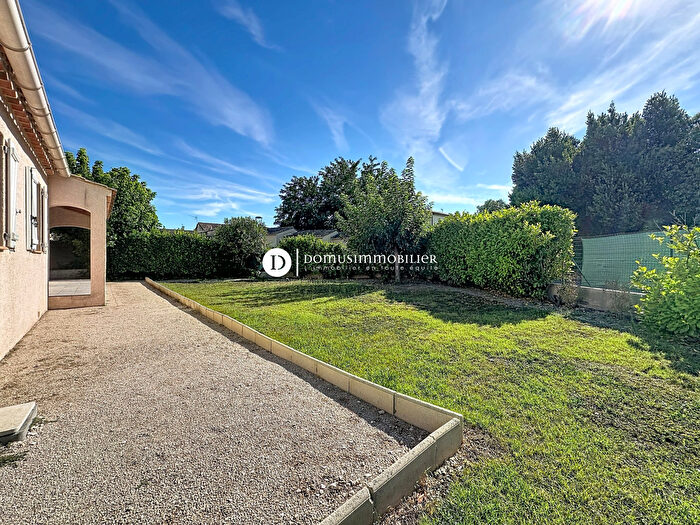 Maison 5 pièces à Saint-Saturnin-lès-Avignon, à vendre
