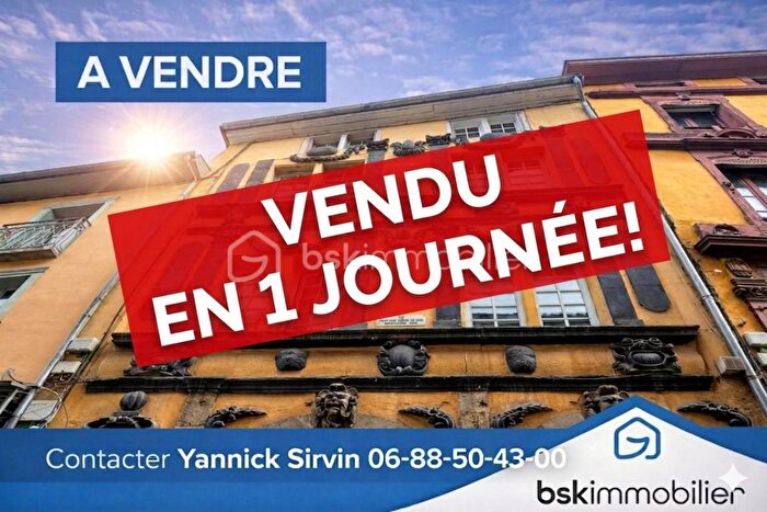 Appartement à vendre - Le Puy-en-Velay, Centre-ville - 2 pièces - 1 chambre