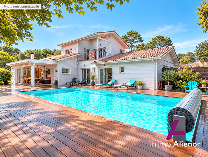 Lège-Cap-Ferret : Maison 7 pièces à vendre