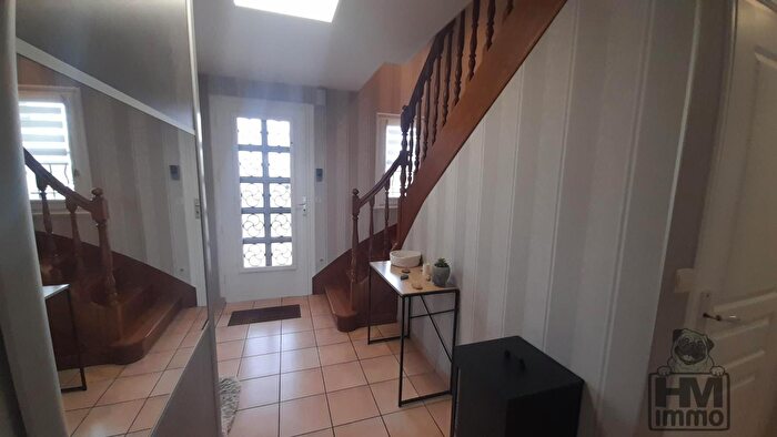 Maison à vendre - Saint-Léonard-de-Noblat - 7 pièces - 5 chambres