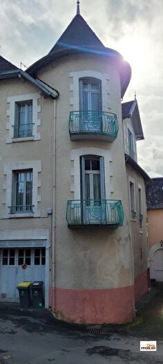 Maison à vendre - Allassac - 9 pièces - 3 chambres