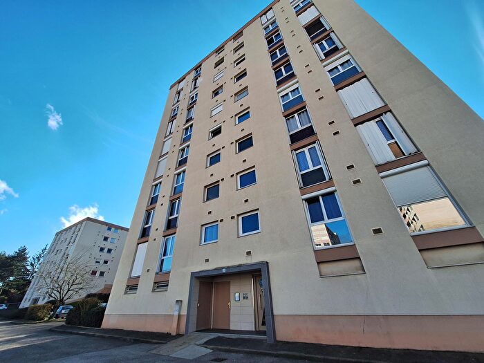 Appartement à louer - Dijon, Marcs dOr - 2 pièces - 1 chambre