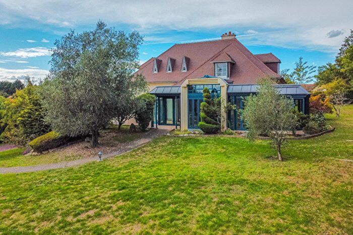 Maison à vendre - Yvré-lévêque - 6 pièces - 4 chambres