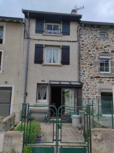 Maison à vendre - Yssingeaux - 5 pièces - 4 chambres