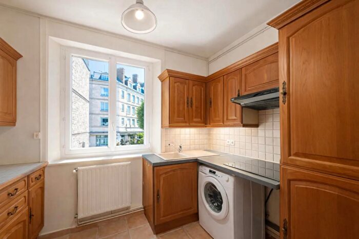 Appartement à vendre - Saint-Malo, Intra-Muros - 3 pièces - 2 chambres