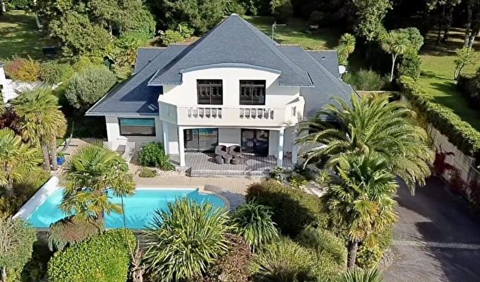 Maison à vendre - Guidel - 6 pièces - 4 chambres