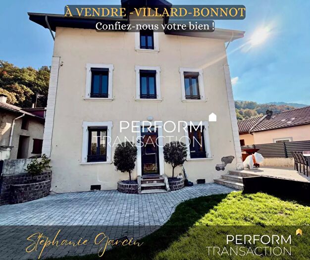 Maison à vendre - Villard-Bonnot - 9 pièces - 8 chambres