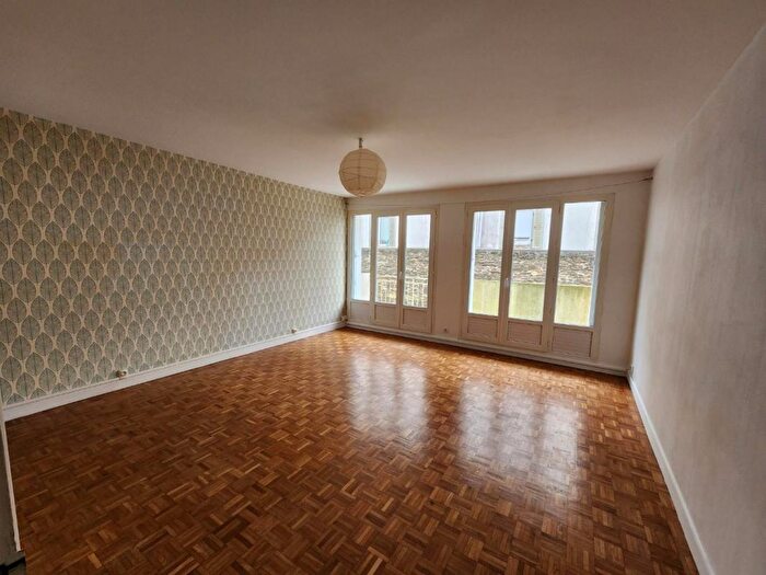 Appartement à louer - Brest, Saint-Marc, Kérampéré - 2 pièces - 1 chambre