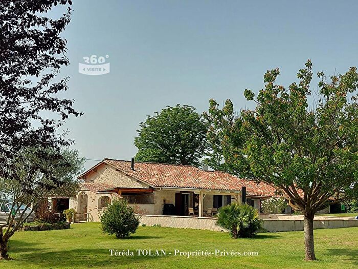 Maison à vendre - Layrac - 5 pièces - 3 chambres