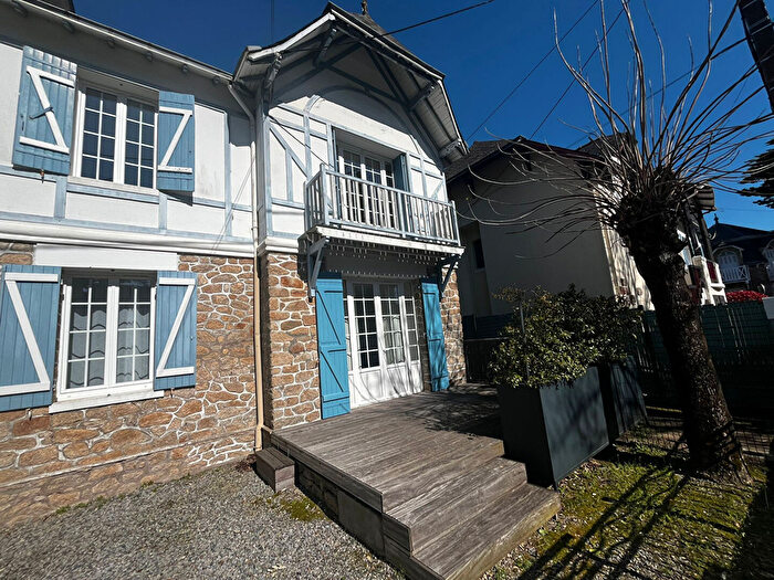 Maison à vendre - Pornichet, Centre-ville, Gare, Gambetta - 4 pièces - 3 chambres