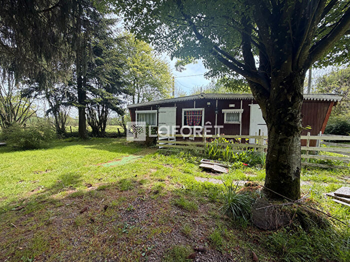 Sainte-Honorine-la-Guillaume : Maison 3 pièces à vendre