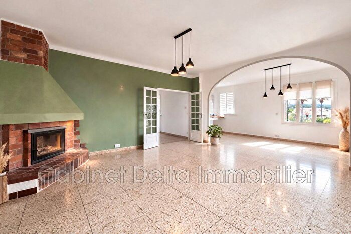 Appartement à louer - Port Issol, Sanary-sur-Mer - 3 chambres