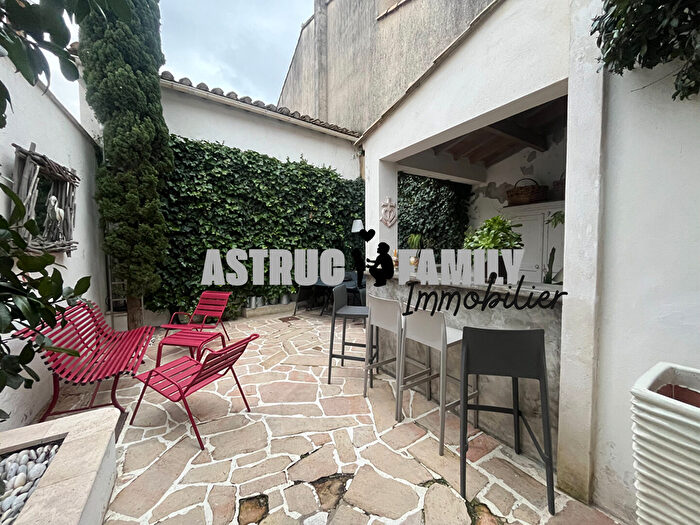 Maison à vendre - Aigues-Mortes - 3 pièces - 2 chambres