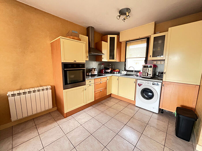 Maison à vendre - Chartres-de-Bretagne - 3 pièces - 2 chambres