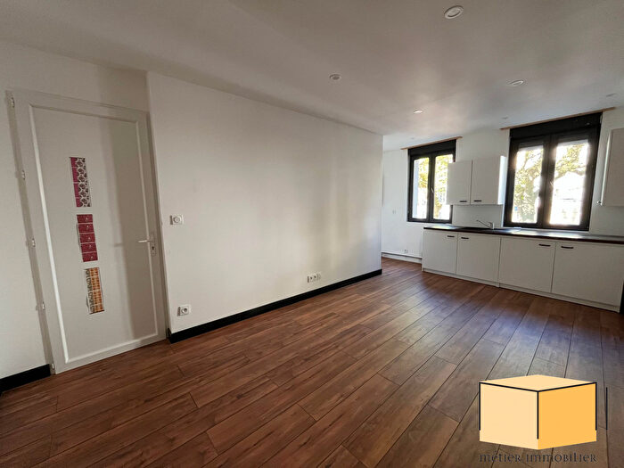 Appartement 3 pièces à Belley, à vendre