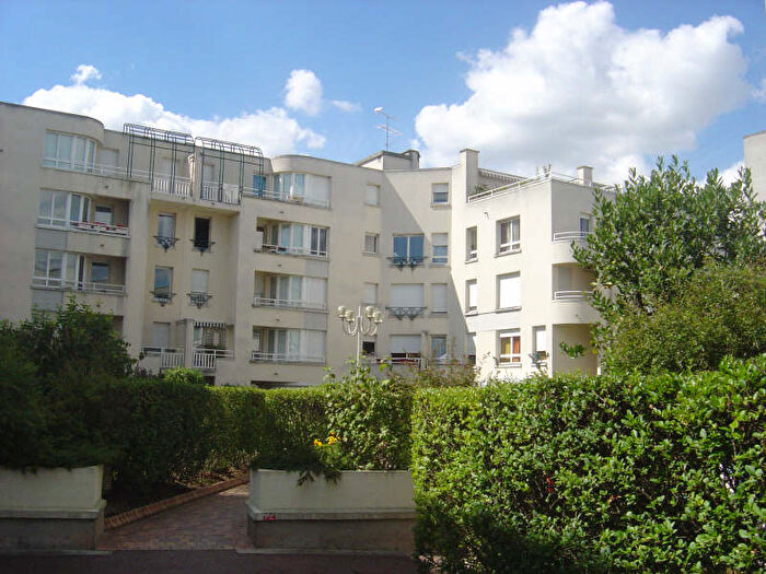 Appartement à louer - Viry-Châtillon, Chatillon - 3 pièces - 2 chambres