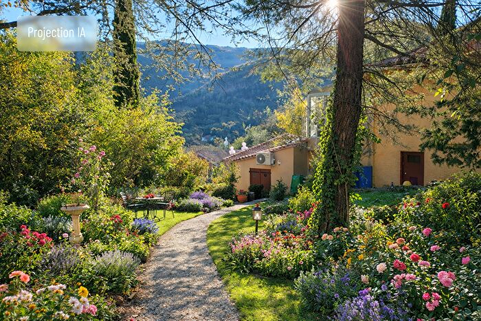 Maison à vendre - Arles-sur-Tech - 5 pièces - 3 chambres