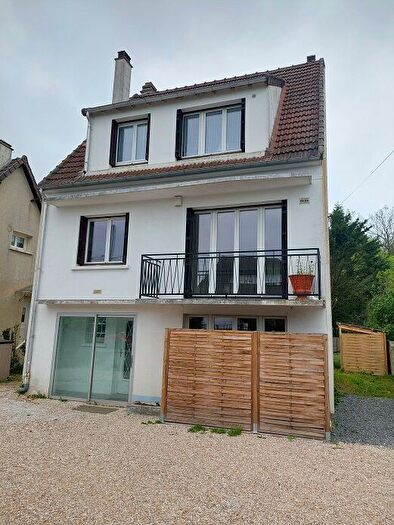 Appartement à louer - Ozoir-la-Ferrière, Gare, Brèche aux Loups, Belle Croix - 3 pièces - 2 chambres