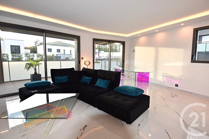 Appartement à vendre - Thionville, Guentrange - 3 pièces - 1 chambre