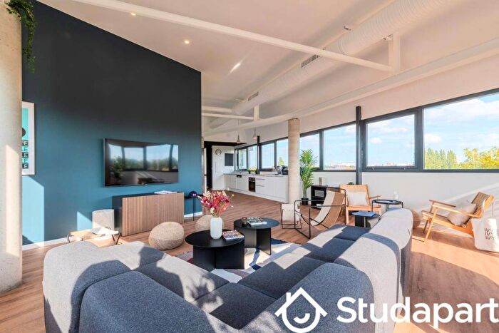 Appartement à louer - Sainte Helene, Saint-André-lez-Lille - 1 pièce - 2 chambres