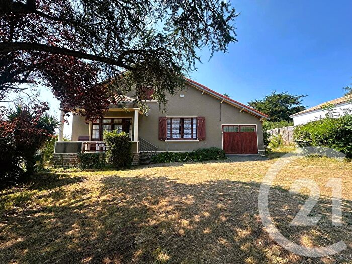 Maison à vendre - Préfailles - 6 pièces - 5 chambres