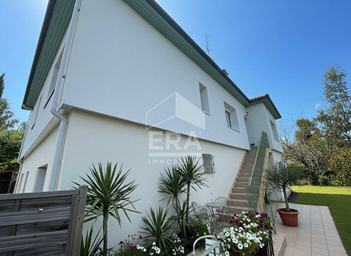 Appartement 5 pièces à vendre à Lons