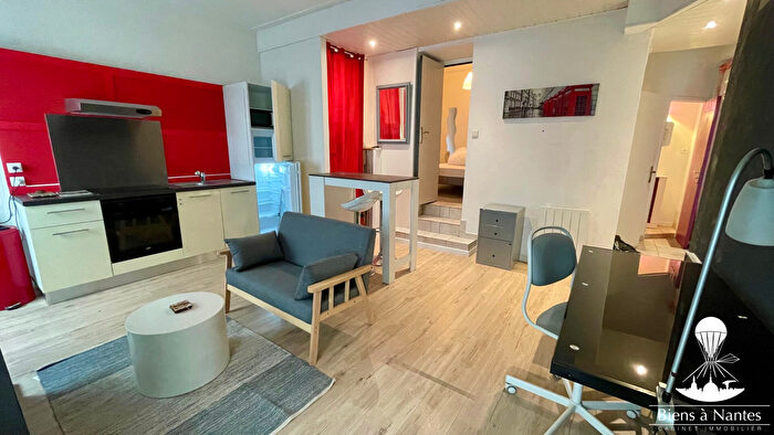 Appartement à vendre - Nantes, Centre-ville - 2 pièces - 1 chambre