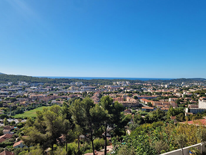 Maison à vendre - La Valette-du-Var, Libération - 6 pièces - 4 chambres