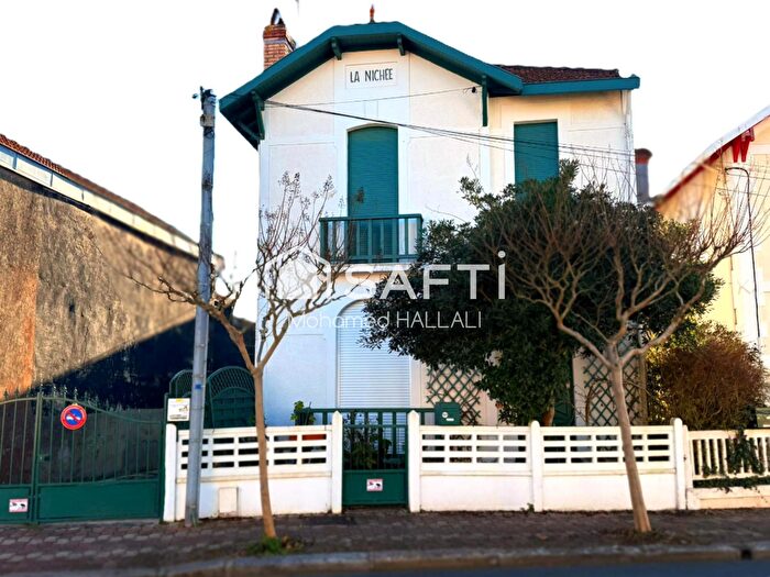 Maison 5 pièces à Arcachon, Saint-Ferdinand, à vendre