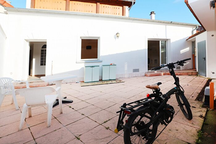 Maison à vendre - Montreuil, Solidarité, Carnot - 6 pièces - 4 chambres