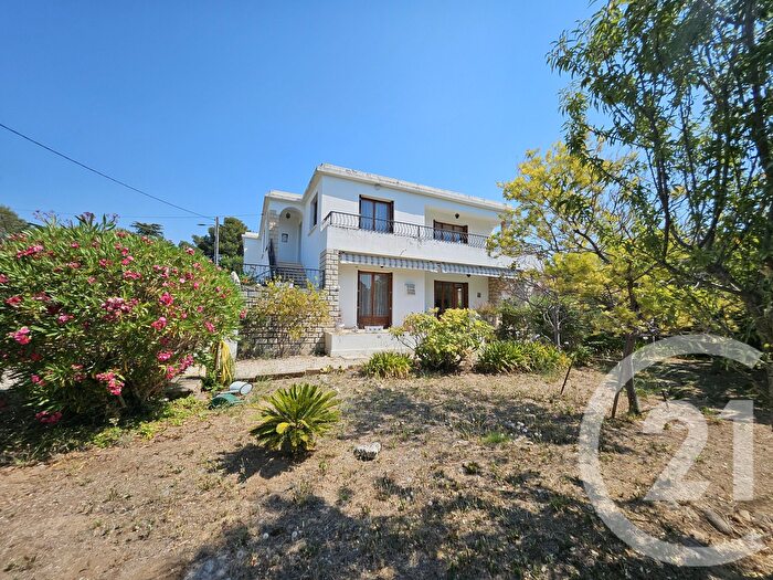 Maison à vendre - Allauch, Logis-Neuf - 7 pièces - 5 chambres