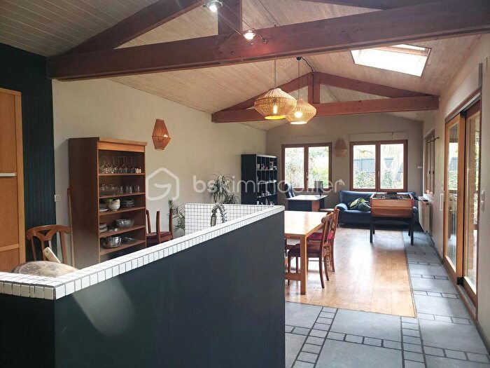 Maison 5 pièces à louer - Flers Breucq-Start Babylone-Recueil, Villeneuve-d'Ascq