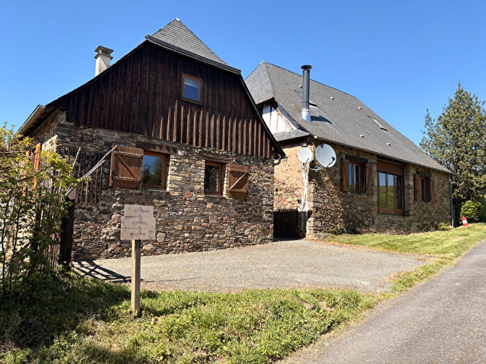 Maison 14 pièces à vendre à Lascaux